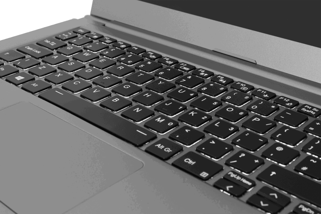 Clevo L141CU 14-inch Magnesium Linux laptop | Laptopwithlinux.com